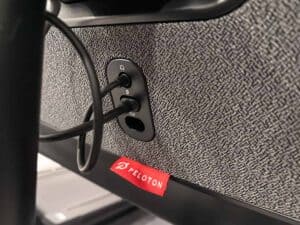 Peloton Screen not Turning On? Here's how to Quickly Fix It ...