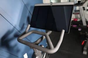 Here's The Major Differences Between Generation 1 And 2 Peloton Bike ...